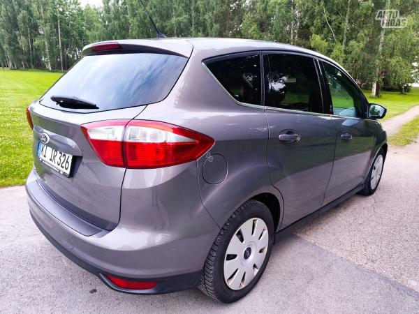 Grey Ford C-Max 2012 in Mazeikiai, with an engine capacity of 2.00 L and mileage of 236 thousand km for 3950 €, photo 8 on AUTOMOTO.COM.LV