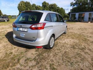 Pelēks Ford C-Max 2012 Kuldīga, ar dzinēja tilpumu 1.60 L un nobraukumu 233 tūkst. km par 4890 €, foto 5 vietnē AUTOMOTO.COM.LV