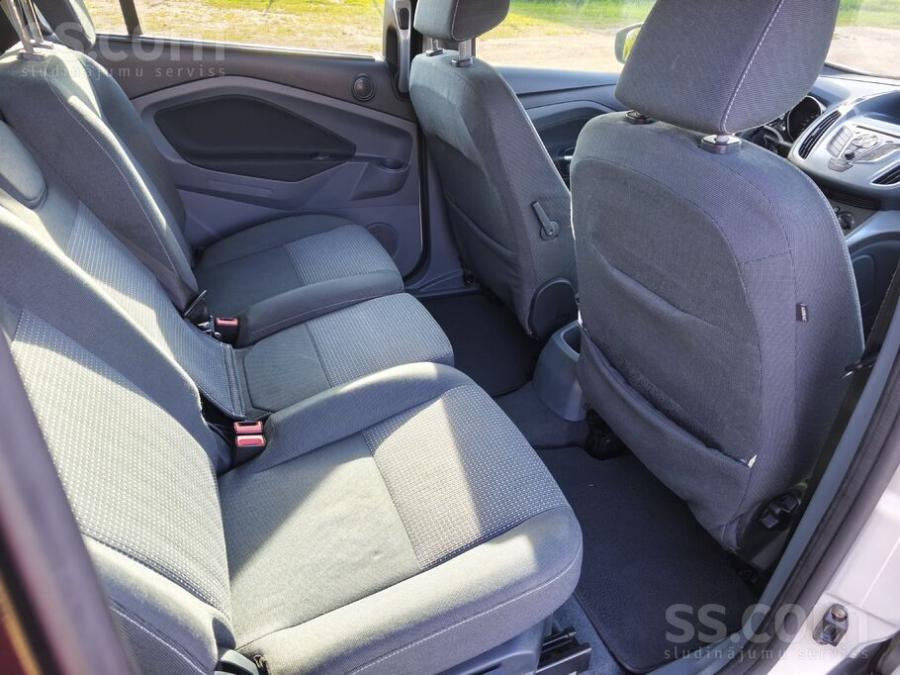 Pelēks Ford C-Max 2012 Kuldīga, ar dzinēja tilpumu 1.60 L un nobraukumu 233 tūkst. km par 4890 €, foto 16 vietnē AUTOMOTO.COM.LV