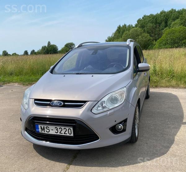 Grey Ford C-Max 2012 in Riga, with an engine capacity of 1.60 L and mileage of 243 thousand km for 4490 €, photo 4 on AUTOMOTO.COM.LV