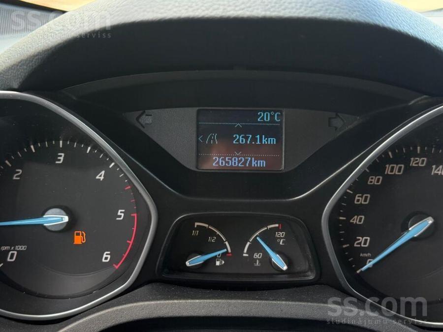 Grey Ford C-Max 2012 in Jelgava, with an engine capacity of 2.00 L and mileage of 0 thousand km for 4990 €, photo 20 on AUTOMOTO.COM.LV