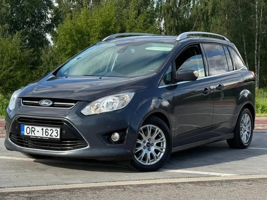 Grey Ford C-Max 2012 in Jelgava, with an engine capacity of 2.00 L and mileage of 266 thousand km for 4990 €, photo 1 on AUTOMOTO.COM.LV