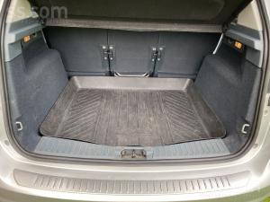 Grey Ford C-Max 2012 in Riga, with an engine capacity of 1.60 L and mileage of 138 thousand km for 4500 €, photo 6 on AUTOMOTO.COM.LV