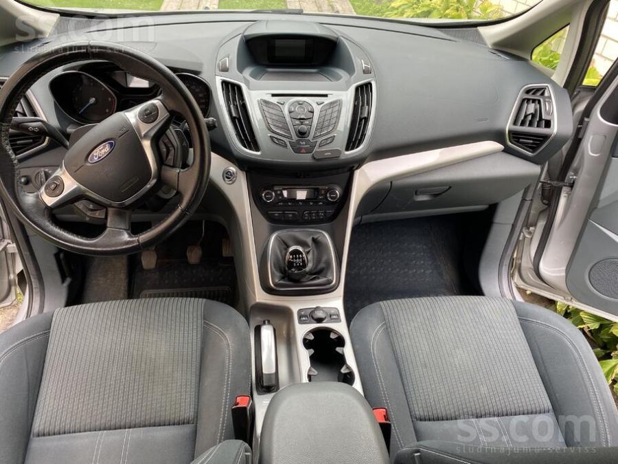 Grey Ford C-Max 2012 in Riga, with an engine capacity of 1.60 L and mileage of 138 thousand km for 4500 €, photo 7 on AUTOMOTO.COM.LV