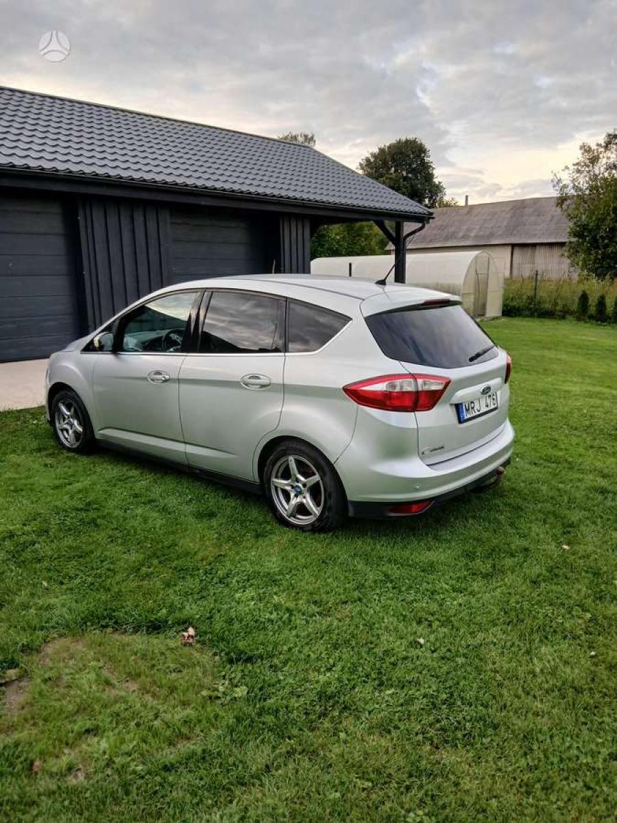 Pelēks Ford C-Max 2012 Anykščiai, ar dzinēja tilpumu 2.00 L un nobraukumu 309 tūkst. km par 3800 €, foto 3 vietnē AUTOMOTO.COM.LV