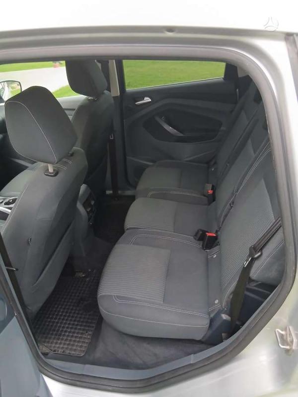 Pelēks Ford C-Max 2012 Anykščiai, ar dzinēja tilpumu 2.00 L un nobraukumu 309 tūkst. km par 3800 €, foto 9 vietnē AUTOMOTO.COM.LV