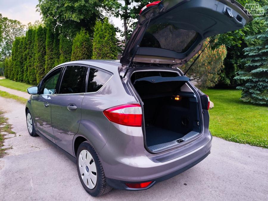 Grey Ford C-Max 2012 in Mazeikiai, with an engine capacity of 2.00 L and mileage of 245 thousand km for 3950 €, photo 12 on AUTOMOTO.COM.LV
