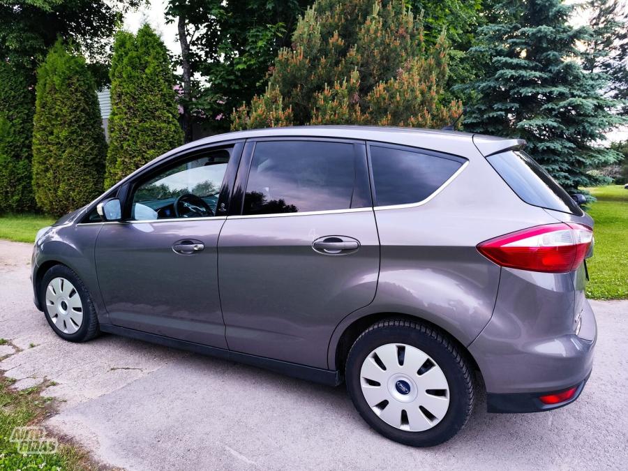 Grey Ford C-Max 2012 in Mazeikiai, with an engine capacity of 2.00 L and mileage of 245 thousand km for 3950 €, photo 13 on AUTOMOTO.COM.LV