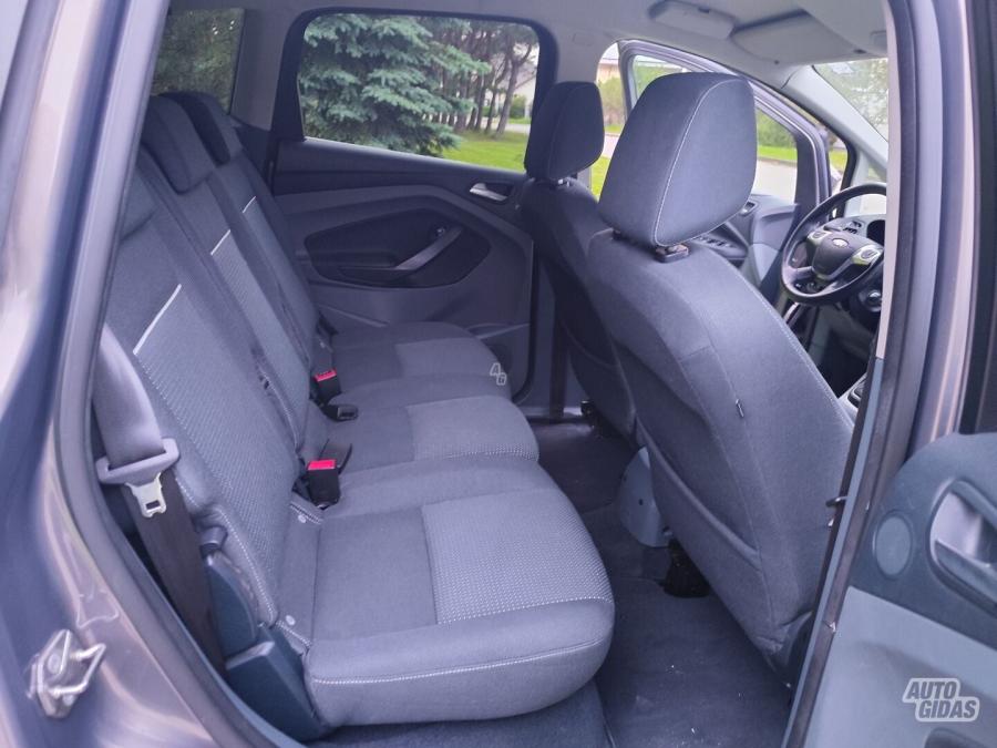 Grey Ford C-Max 2012 in Mazeikiai, with an engine capacity of 2.00 L and mileage of 245 thousand km for 3950 €, photo 17 on AUTOMOTO.COM.LV