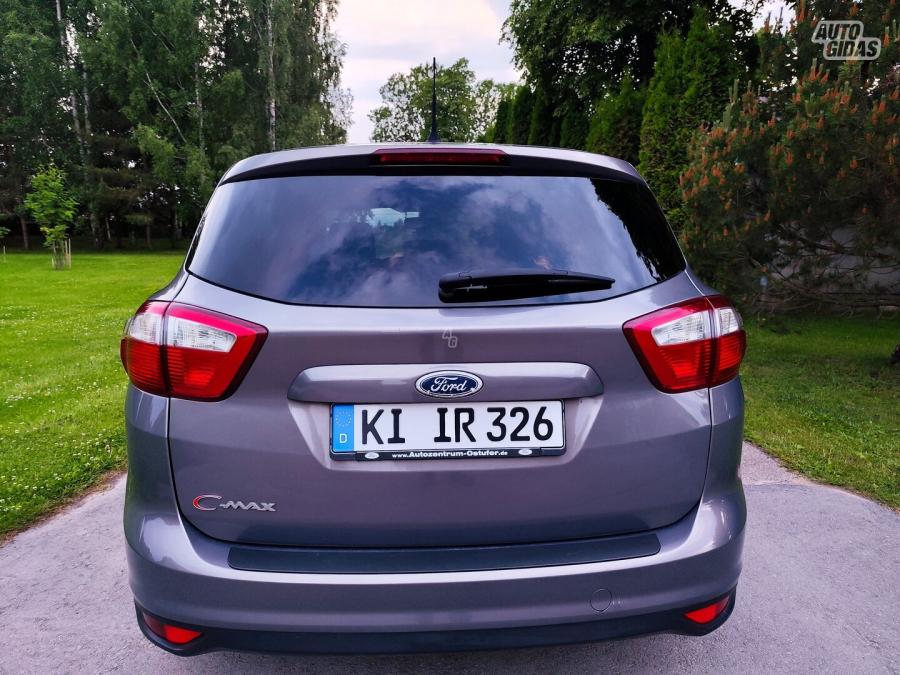 Grey Ford C-Max 2012 in Mazeikiai, with an engine capacity of 2.00 L and mileage of 245 thousand km for 3950 €, photo 19 on AUTOMOTO.COM.LV