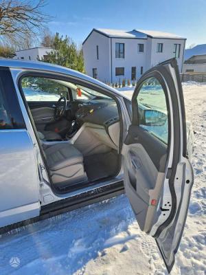 Grey Ford C-Max 2013 in Kaunas, with an engine capacity of 2.00 L and mileage of 169 thousand km for 4750 €, photo 6 on AUTOMOTO.COM.LV