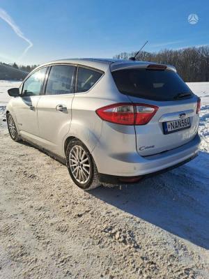 Grey Ford C-Max 2013 in Kaunas, with an engine capacity of 2.00 L and mileage of 169 thousand km for 4750 €, photo 8 on AUTOMOTO.COM.LV