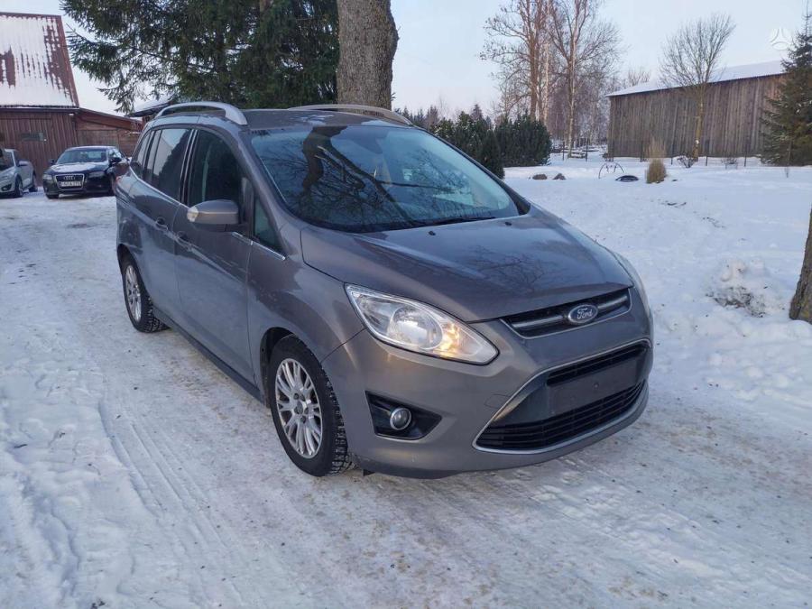 Grey Ford C-Max 2013 in Pasvalys, with an engine capacity of 1.56 L and mileage of 291 thousand km for 3900 €, photo 2 on AUTOMOTO.COM.LV