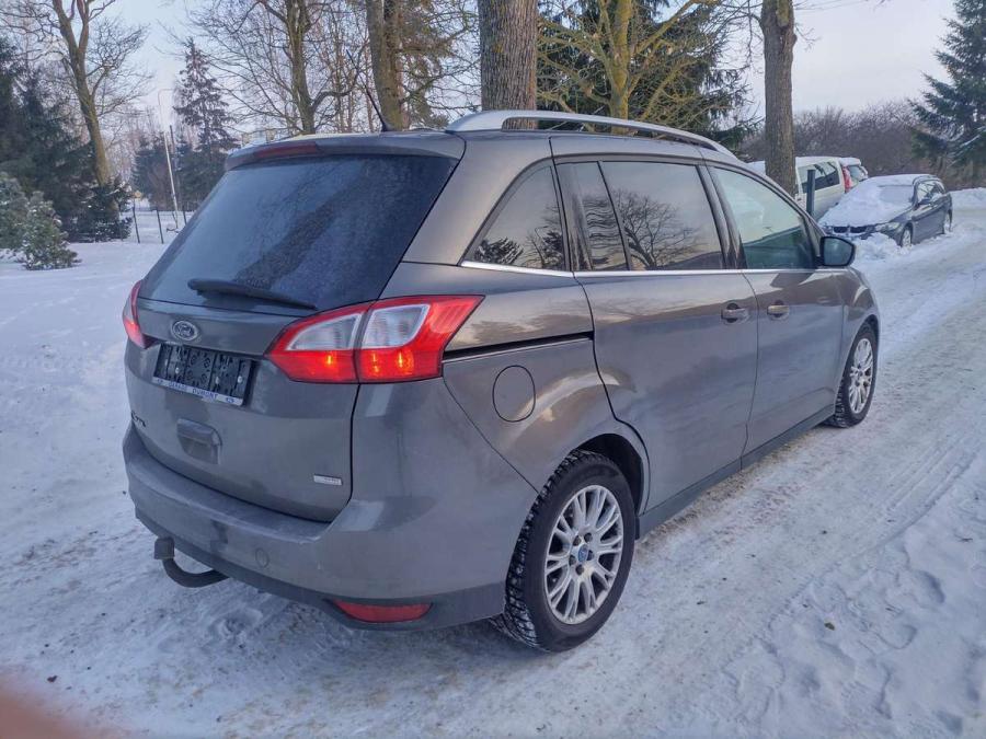Grey Ford C-Max 2013 in Pasvalys, with an engine capacity of 1.56 L and mileage of 291 thousand km for 3900 €, photo 6 on AUTOMOTO.COM.LV