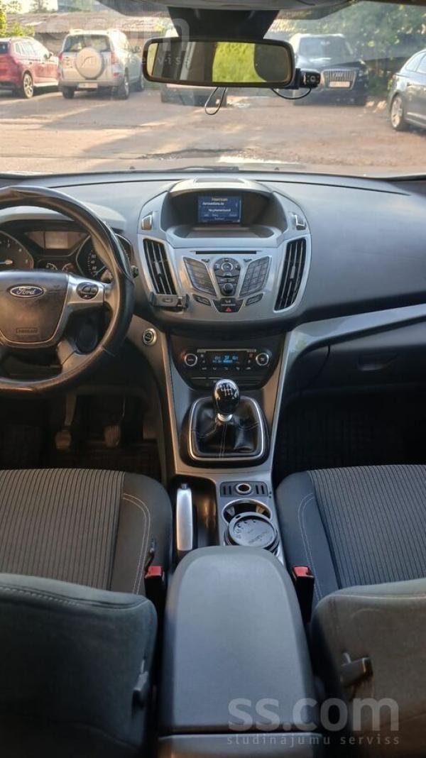 Pelēks Ford C-Max 2013 Rīga, ar dzinēja tilpumu 1.60 L un nobraukumu 548 tūkst. km par 3000 €, foto 10 vietnē AUTOMOTO.COM.LV