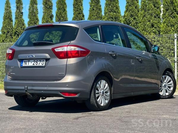 Pelēks Ford C-Max 2013 Jelgava, ar dzinēja tilpumu 1.60 L un nobraukumu 0 tūkst. km par 4690 €, foto 4 vietnē AUTOMOTO.COM.LV