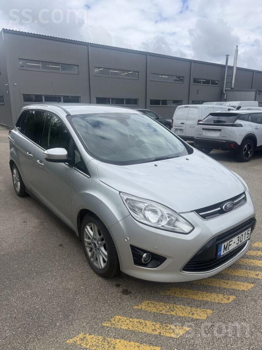 Grey Ford C-Max 2013 in Riga, with an engine capacity of 2.00 L and mileage of 245 thousand km for 3950 €, photo 4 on AUTOMOTO.COM.LV