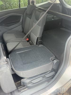 Grey Ford C-Max 2013 in Riga, with an engine capacity of 2.00 L and mileage of 245 thousand km for 3950 €, photo 18 on AUTOMOTO.COM.LV