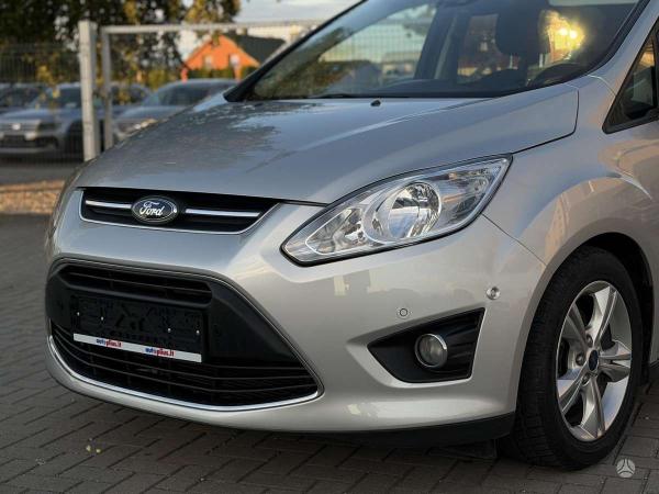 Pelēks Ford C-Max 2013 Kretinga, ar dzinēja tilpumu 1.00 L un nobraukumu 191 tūkst. km par 4999 €, foto 4 vietnē AUTOMOTO.COM.LV