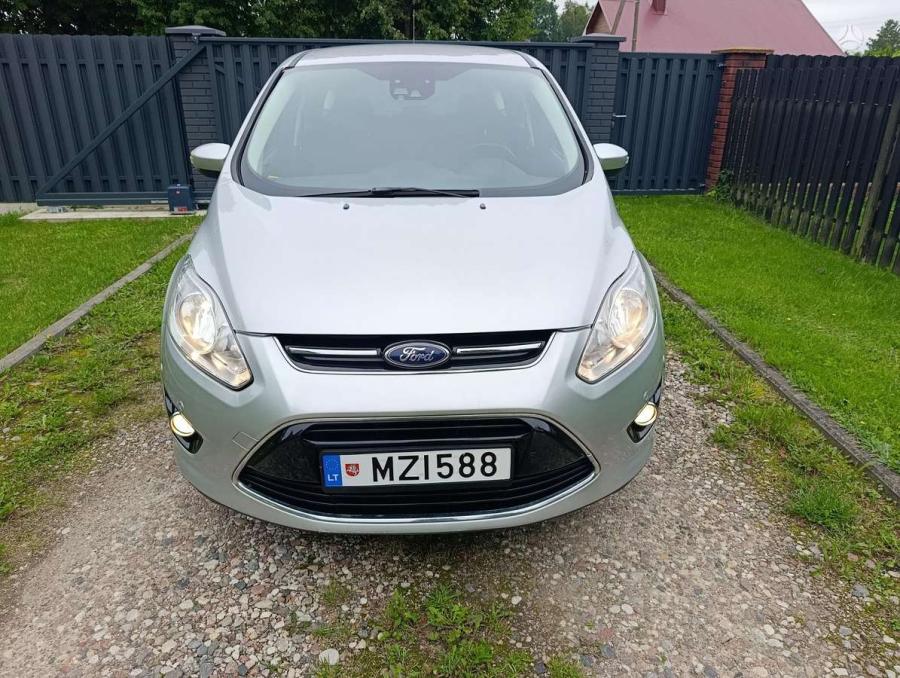 Grey Ford C-Max 2013 in Marijampole, with an engine capacity of 1.00 L and mileage of 141 thousand km for 3200 €, photo 9 on AUTOMOTO.COM.LV