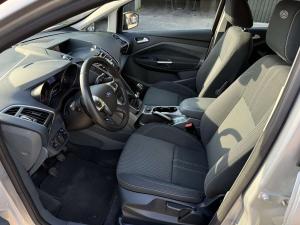 Pelēks Ford C-Max 2013 Kauņa, ar dzinēja tilpumu 1.56 L un nobraukumu 250 tūkst. km par 4200 €, foto 8 vietnē AUTOMOTO.COM.LV