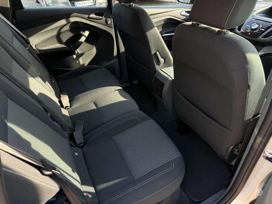 Pelēks Ford C-Max 2013 Kauņa, ar dzinēja tilpumu 1.56 L un nobraukumu 250 tūkst. km par 4200 €, foto 12 vietnē AUTOMOTO.COM.LV