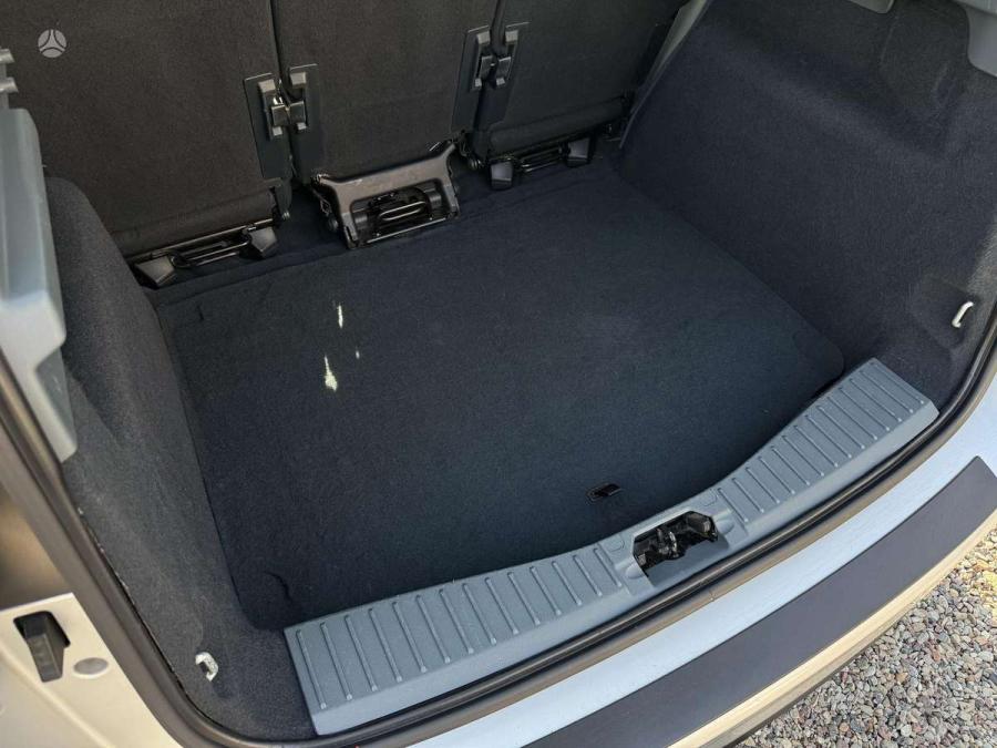 Pelēks Ford C-Max 2013 Kauņa, ar dzinēja tilpumu 1.56 L un nobraukumu 250 tūkst. km par 4200 €, foto 13 vietnē AUTOMOTO.COM.LV