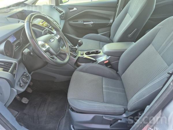 Pelēks Ford C-Max 2013 Saldus, ar dzinēja tilpumu 1.00 L un nobraukumu 115 tūkst. km par 5150 €, foto 10 vietnē AUTOMOTO.COM.LV