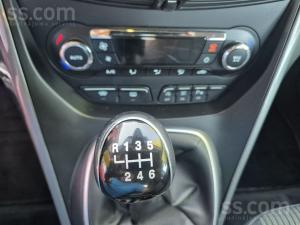Grey Ford C-Max 2013 in Saldus, with an engine capacity of 1.00 L and mileage of 115 thousand km for 5150 €, photo 20 on AUTOMOTO.COM.LV