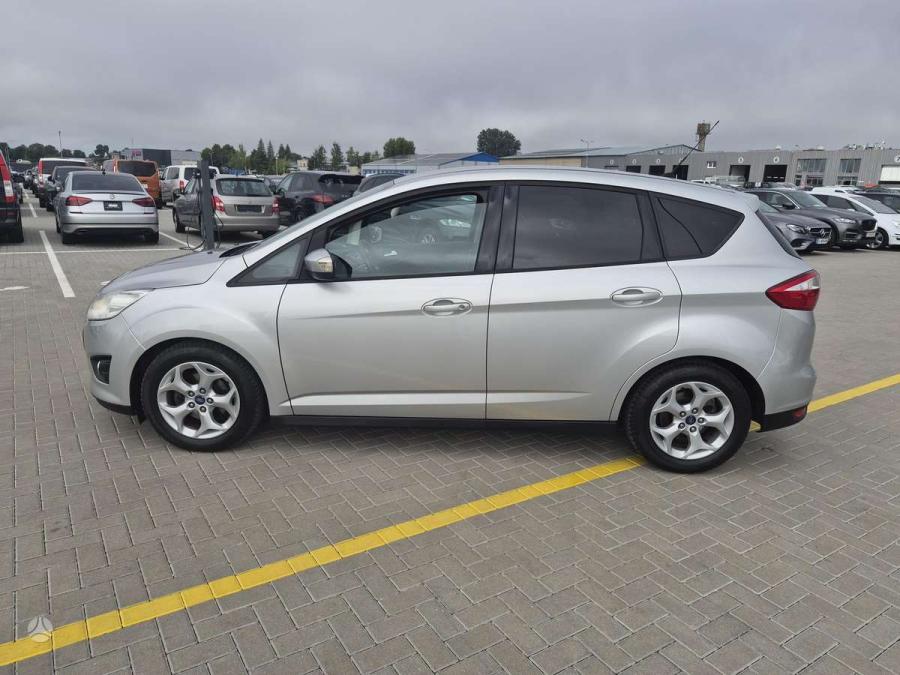 Grey Ford C-Max 2013 in Taurage, with an engine capacity of 1.00 L and mileage of 172 thousand km for 3500 €, photo 5 on AUTOMOTO.COM.LV