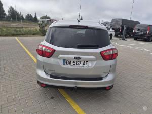 Grey Ford C-Max 2013 in Taurage, with an engine capacity of 1.00 L and mileage of 172 thousand km for 3500 €, photo 9 on AUTOMOTO.COM.LV