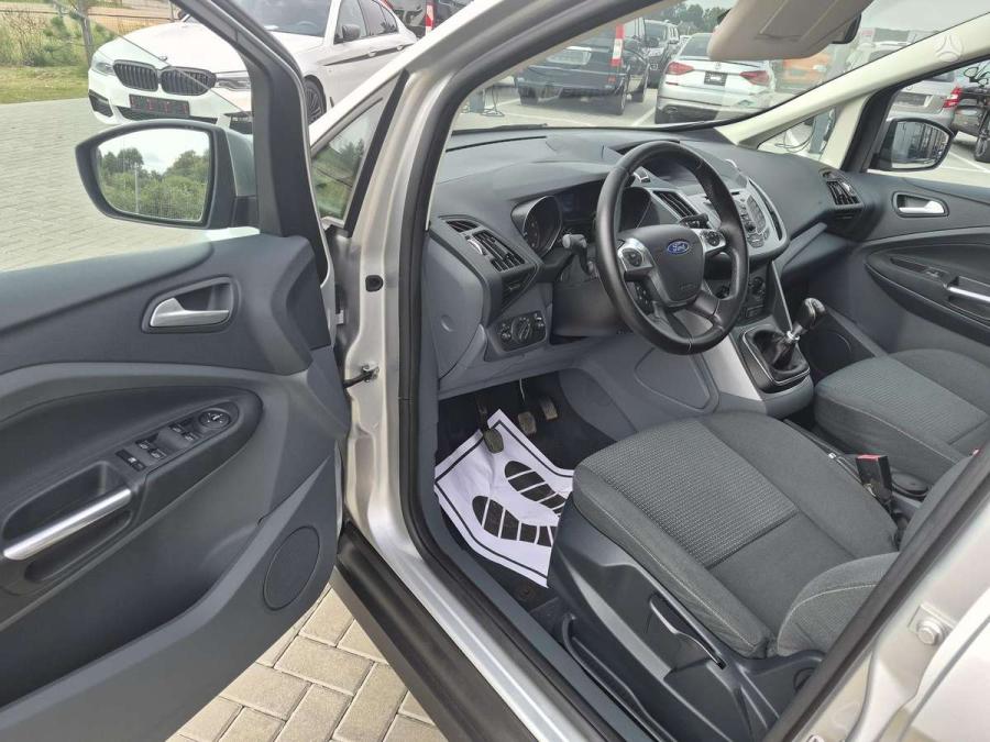 Grey Ford C-Max 2013 in Taurage, with an engine capacity of 1.00 L and mileage of 172 thousand km for 3500 €, photo 15 on AUTOMOTO.COM.LV