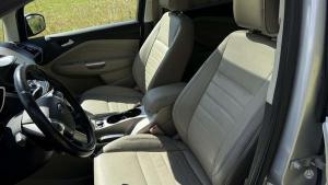 Grey Ford C-Max 2013 in Vilnius, with an engine capacity of 2.00 L and mileage of 110 thousand km for 4650 €, photo 26 on AUTOMOTO.COM.LV