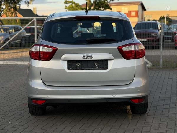 Grey Ford C-Max 2013 in Kretinga, with an engine capacity of 1.00 L and mileage of 191 thousand km for 4750 €, photo 6 on AUTOMOTO.COM.LV