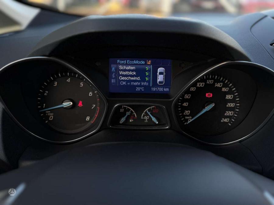 Grey Ford C-Max 2013 in Kretinga, with an engine capacity of 1.00 L and mileage of 191 thousand km for 4750 €, photo 9 on AUTOMOTO.COM.LV