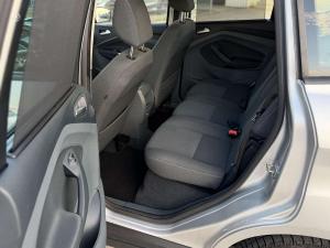 Grey Ford C-Max 2013 in Kretinga, with an engine capacity of 1.00 L and mileage of 191 thousand km for 4750 €, photo 24 on AUTOMOTO.COM.LV