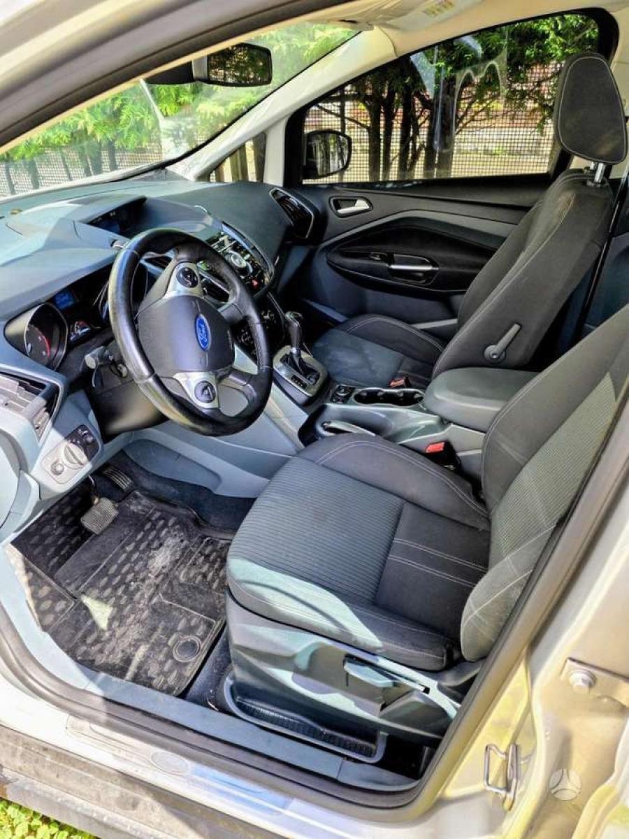 Grey Ford C-Max 2013 in Kaunas, with an engine capacity of 2.00 L and mileage of 156 thousand km for 2400 €, photo 3 on AUTOMOTO.COM.LV