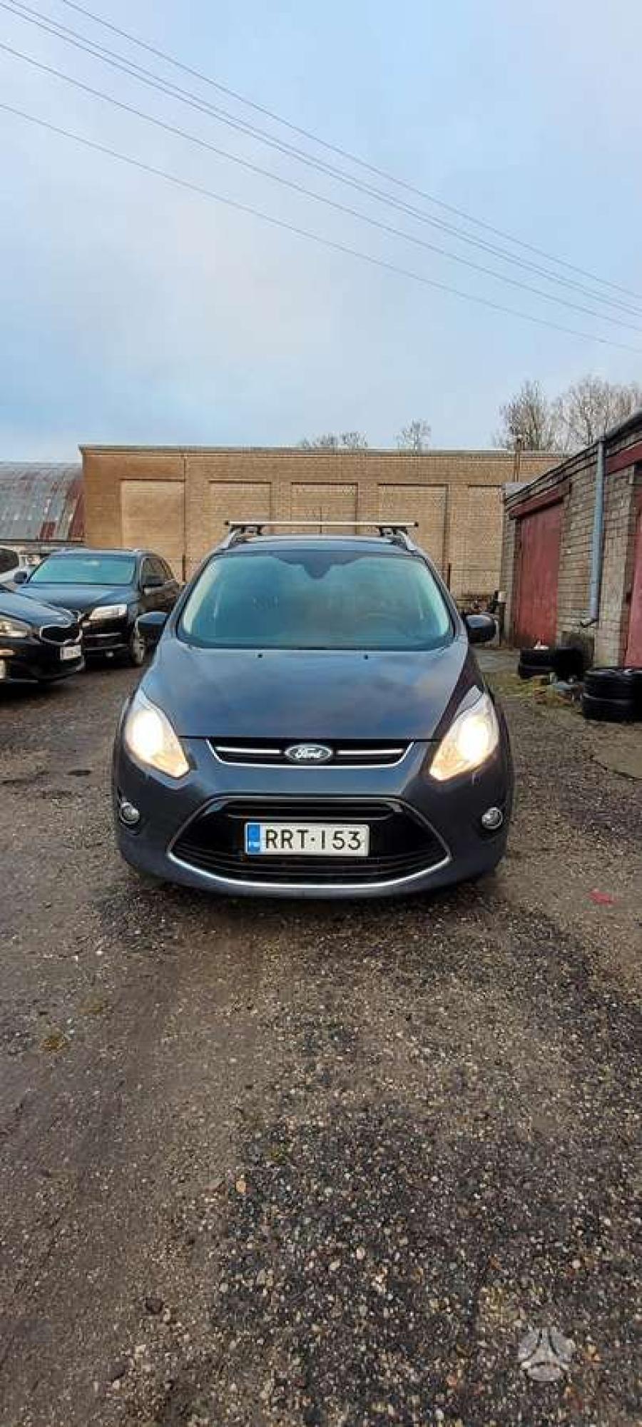 Grey Ford C-Max 2014 in Plunge, with an engine capacity of 1.60 L and mileage of 340 thousand km for 4200 €, photo 3 on AUTOMOTO.COM.LV