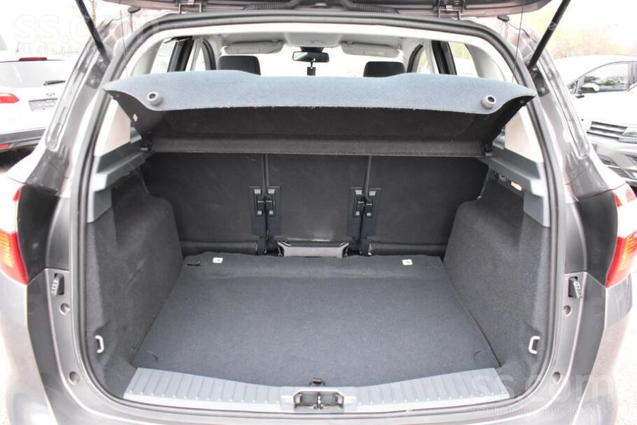 Pelēks Ford C-Max 2014 Kuldīga, ar dzinēja tilpumu 1.60 L un nobraukumu 0 tūkst. km par 5950 €, foto 8 vietnē AUTOMOTO.COM.LV