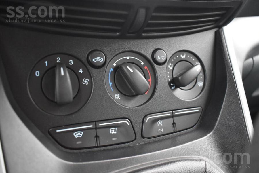 Pelēks Ford C-Max 2014 Kuldīga, ar dzinēja tilpumu 1.60 L un nobraukumu 0 tūkst. km par 5950 €, foto 12 vietnē AUTOMOTO.COM.LV