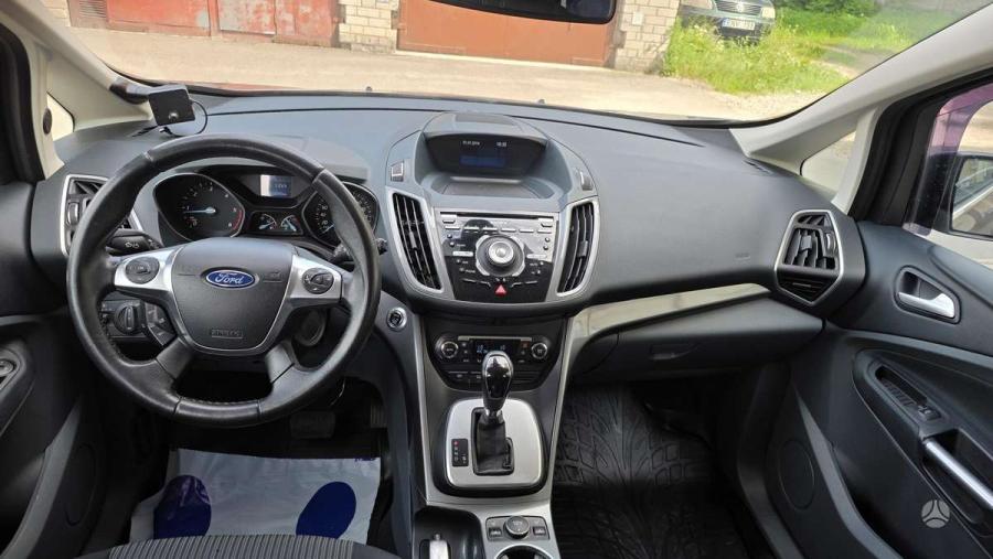 Grey Ford C-Max 2014 in Alytus, with an engine capacity of 2.00 L and mileage of 195 thousand km for 4550 €, photo 12 on AUTOMOTO.COM.LV