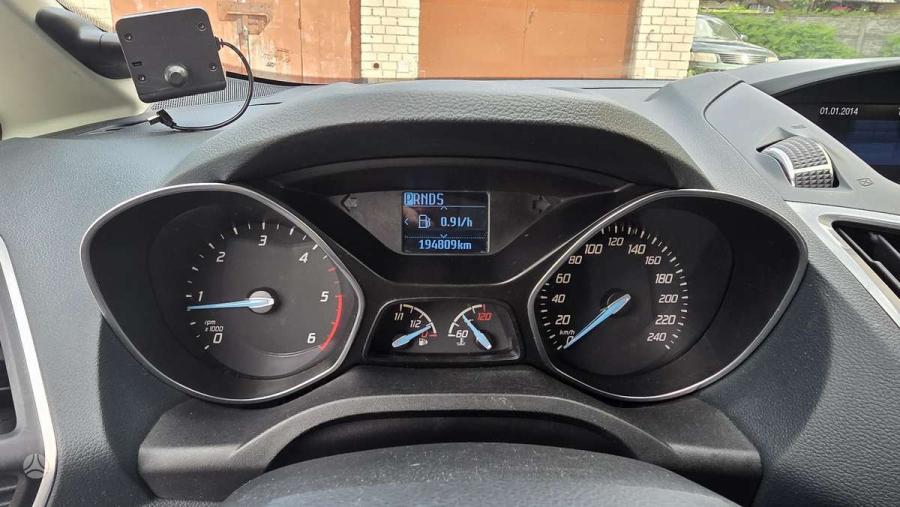 Grey Ford C-Max 2014 in Alytus, with an engine capacity of 2.00 L and mileage of 195 thousand km for 4550 €, photo 16 on AUTOMOTO.COM.LV