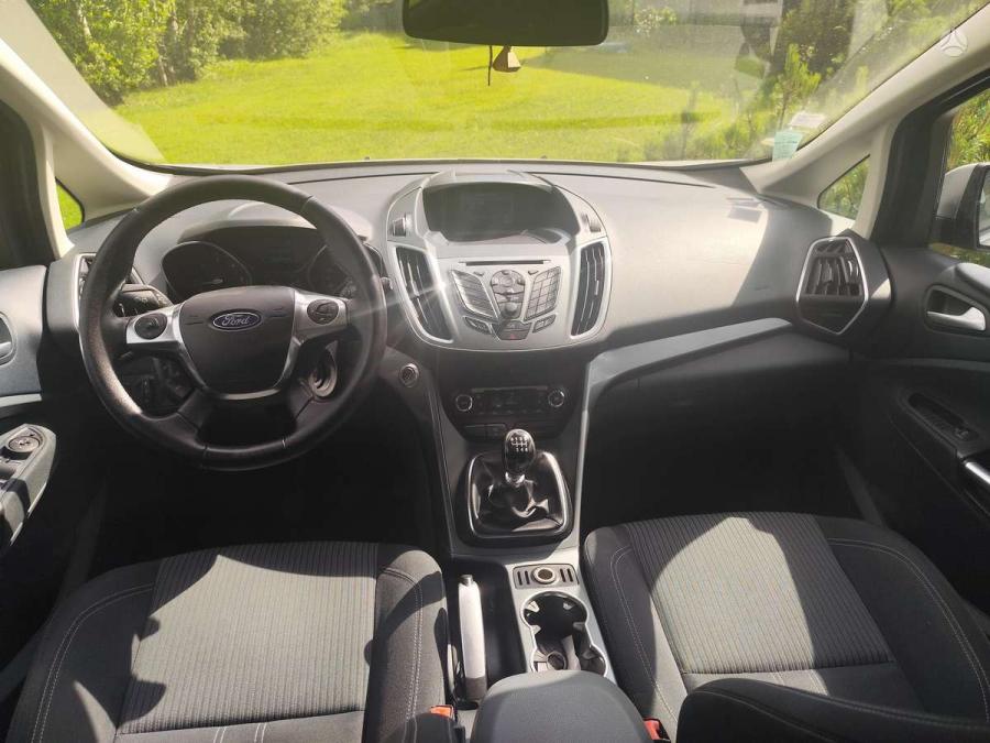 Grey Ford C-Max 2014 in Kaunas, with an engine capacity of 1.56 L and mileage of 250 thousand km for 3650 €, photo 9 on AUTOMOTO.COM.LV