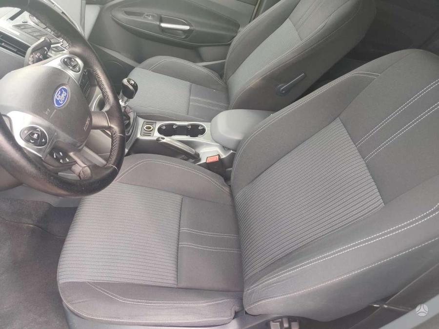 Grey Ford C-Max 2014 in Kaunas, with an engine capacity of 1.56 L and mileage of 250 thousand km for 3650 €, photo 10 on AUTOMOTO.COM.LV