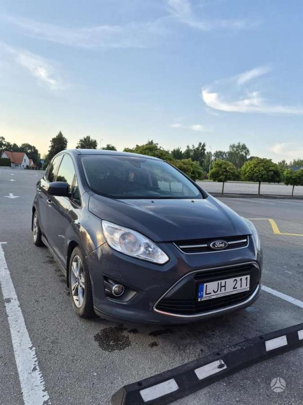 Pelēks Ford C-Max 2014 Panevēža, ar dzinēja tilpumu 1.00 L un nobraukumu 210 tūkst. km par 3000 €, foto 1 vietnē AUTOMOTO.COM.LV