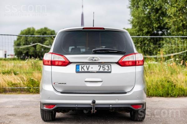 Pelēks Ford C-Max 2014 Rīga, ar dzinēja tilpumu 1.60 L un nobraukumu 358 tūkst. km par 5990 €, foto 8 vietnē AUTOMOTO.COM.LV