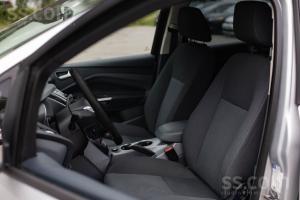 Pelēks Ford C-Max 2014 Rīga, ar dzinēja tilpumu 1.60 L un nobraukumu 358 tūkst. km par 5990 €, foto 12 vietnē AUTOMOTO.COM.LV