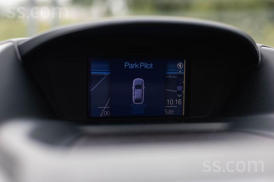 Pelēks Ford C-Max 2014 Rīga, ar dzinēja tilpumu 1.60 L un nobraukumu 358 tūkst. km par 5990 €, foto 20 vietnē AUTOMOTO.COM.LV