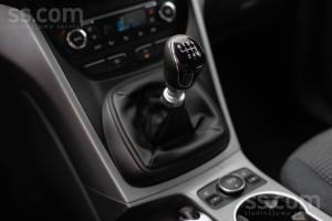 Pelēks Ford C-Max 2014 Rīga, ar dzinēja tilpumu 1.60 L un nobraukumu 358 tūkst. km par 5990 €, foto 25 vietnē AUTOMOTO.COM.LV