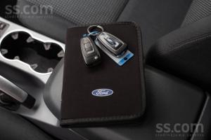 Pelēks Ford C-Max 2014 Rīga, ar dzinēja tilpumu 1.60 L un nobraukumu 358 tūkst. km par 5990 €, foto 27 vietnē AUTOMOTO.COM.LV